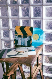 HIDEOUT 透光水藍彩膠 珍藏限定版 > LINION > 佳佳唱片行